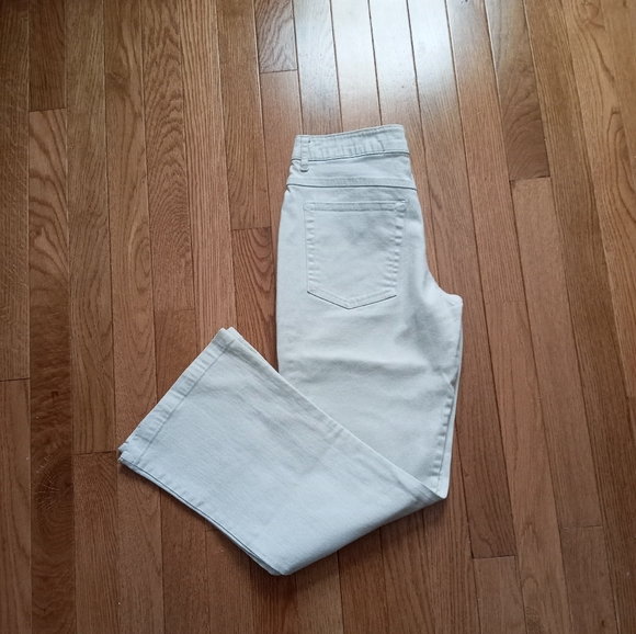 VF Jeanswear | Pants & Jumpsuits | Vf Jeanswear Pale Beige Jeans Size 3 ...